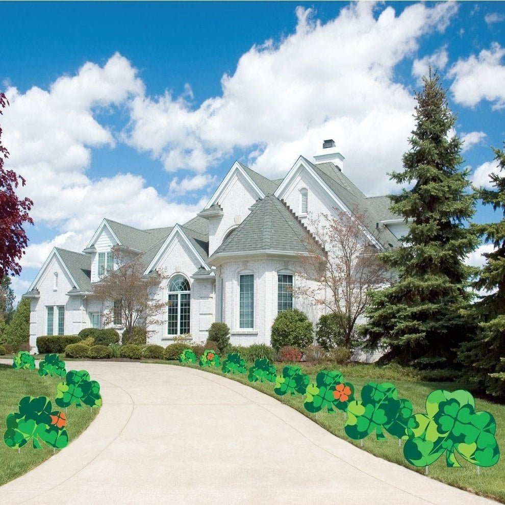 Holiday Bundle Pathway Decorations | VictoryStore – VictoryStore.com